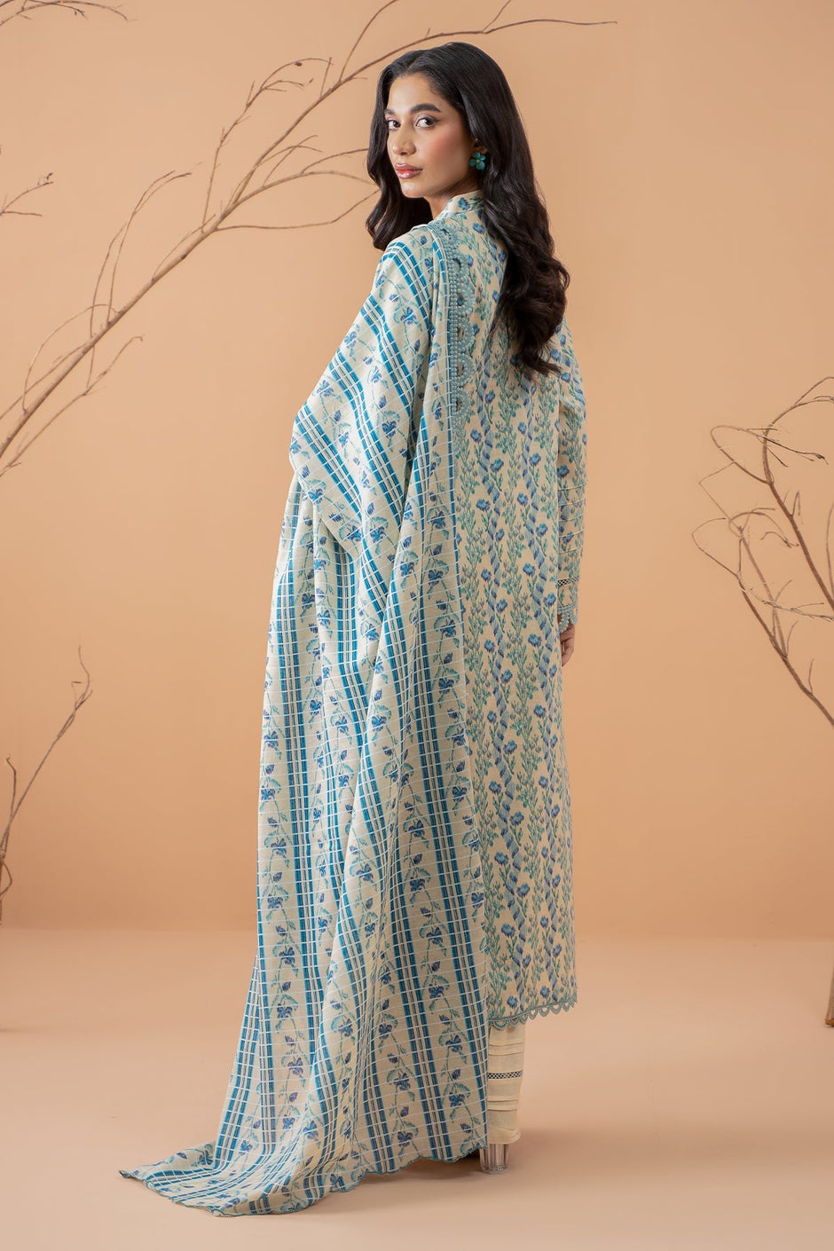Kayseria Clothing – Elegant Lawn, Luxury Pret & Festive Wear – Maria Faisal